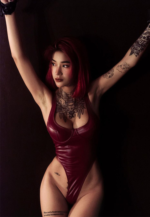 เปิดวาร์ป มิ้นท์Kullanan ไอดอลสาวสวย รอยสักแซ่บ หุ่นเอ็กซ์เซ็กซี่ โดนใจ18+