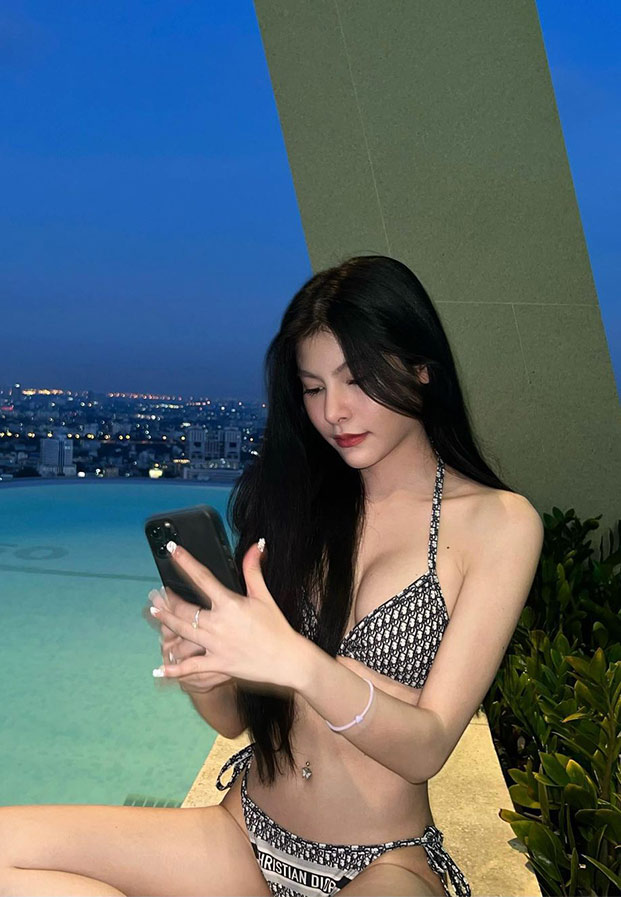 เปิดวาร์ป มิ้นนี่ mintny CEO สาวสุดฮอต ขาว สวย หมวย เอ็กซ์ เพอร์เฟคสุดๆ